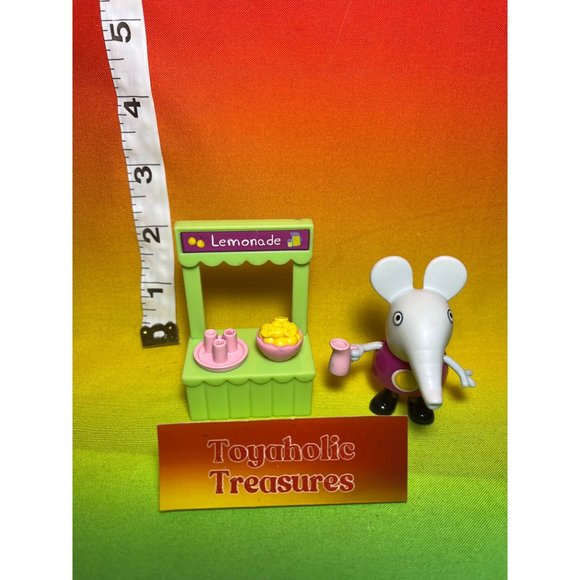 Peppa Pig | Toys | Peppa Pig Emily Elephant Lemonade Stand Figure ...